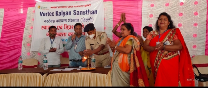 Chakulia : स्वास्थ्य रक्षा एवं जागरूकता कार्यक्रम आयोजित | Chamakta Aina