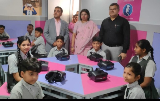 SDSM School ने 27 th स्थापना दिवस पर शहर को दी गौरवपूर्ण भेंट: छात्रों ...